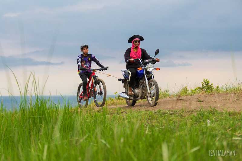 Race Report: The Bongabon Four Cross Track - Pinkbike