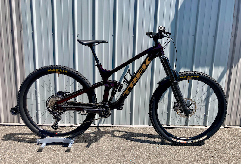 2022 Trek Slash Project One For Sale