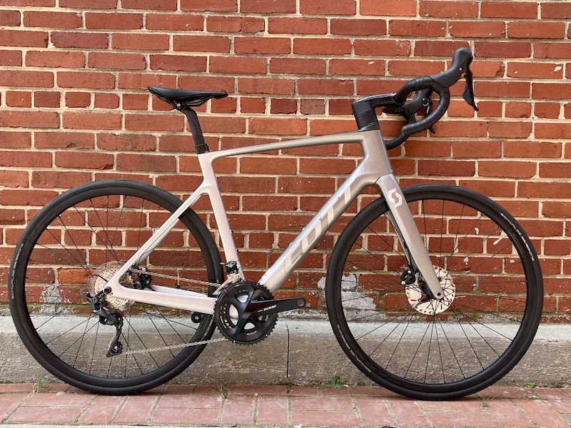 2022 NEW Scott Addict E-Ride 56cm *price drop* For Sale