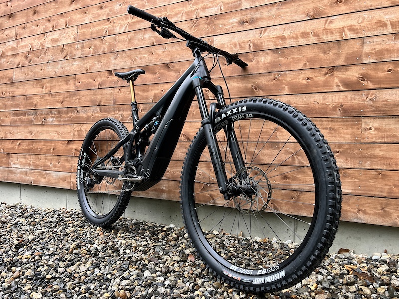 2020 Pivot Shuttle - Race XT - Many NEW Parts For Sale
