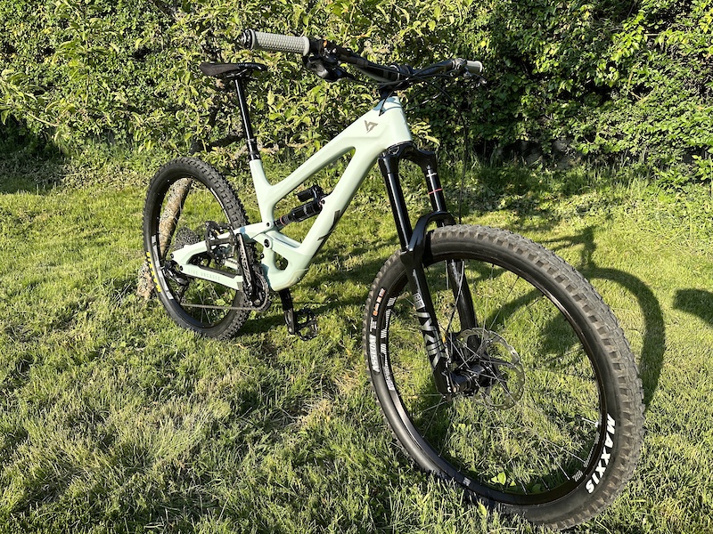 2020 Yt Capra cf For Sale