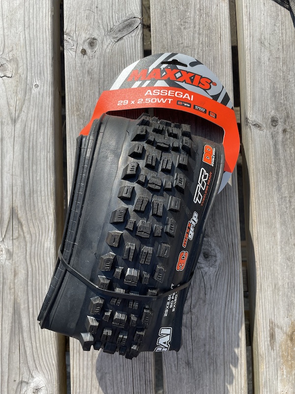 2024 Maxxis Assegai Double Down WT 29”x 2.5 Maxx Grip For Sale