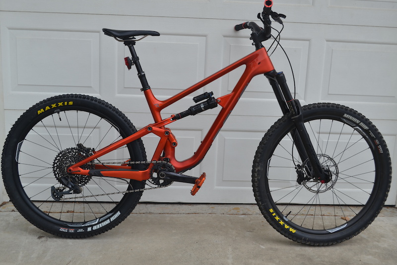 2020 Medium Revel Rail 27.5" 165mm travel - Tangerine For Sale