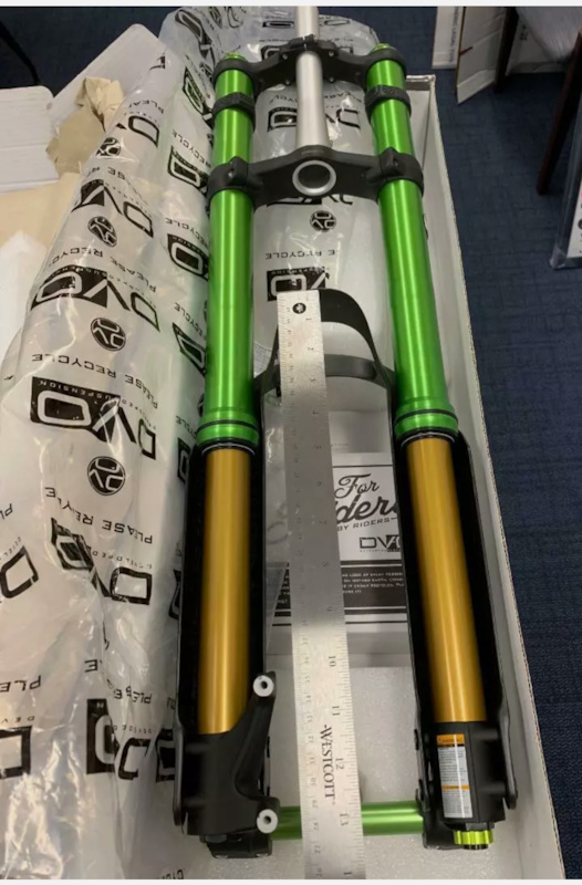 2018 NEW DVO Emerald Inverted 26" Downhill For Sale