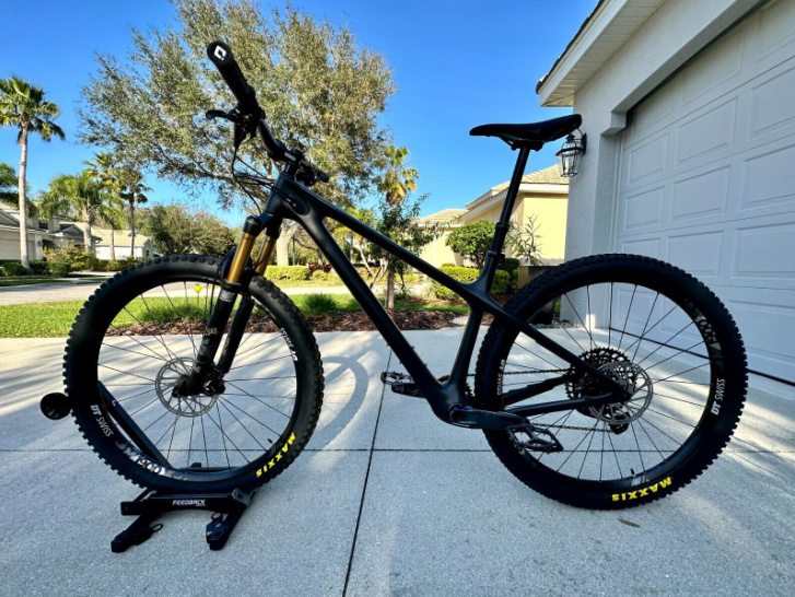2022 Yeti Arc C2 Mountain Bike w/ Fox Factory 34 For Sale