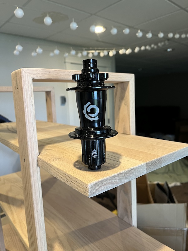 2022 Industry Nine Hydra 28h Boost 6 bolt iso HG driver For Sale