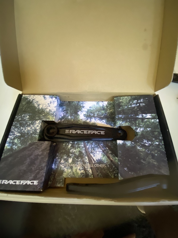 2019 Brand new race face cranks will sell separately For Sale