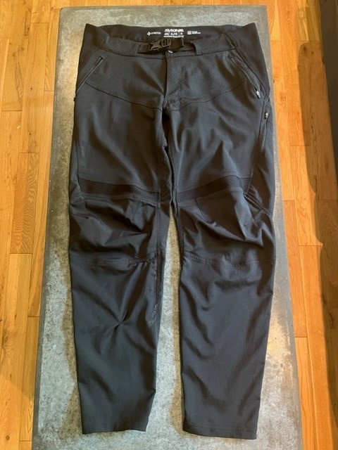 2021 Dakine thrillium pants XL For Sale