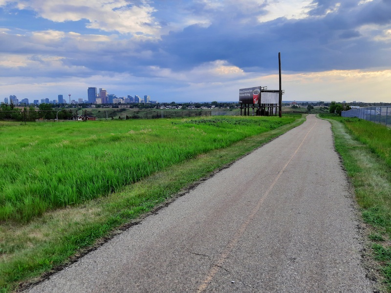 Northeast Regional Pathway - Airways Park Multi Trail - Calgary, AB