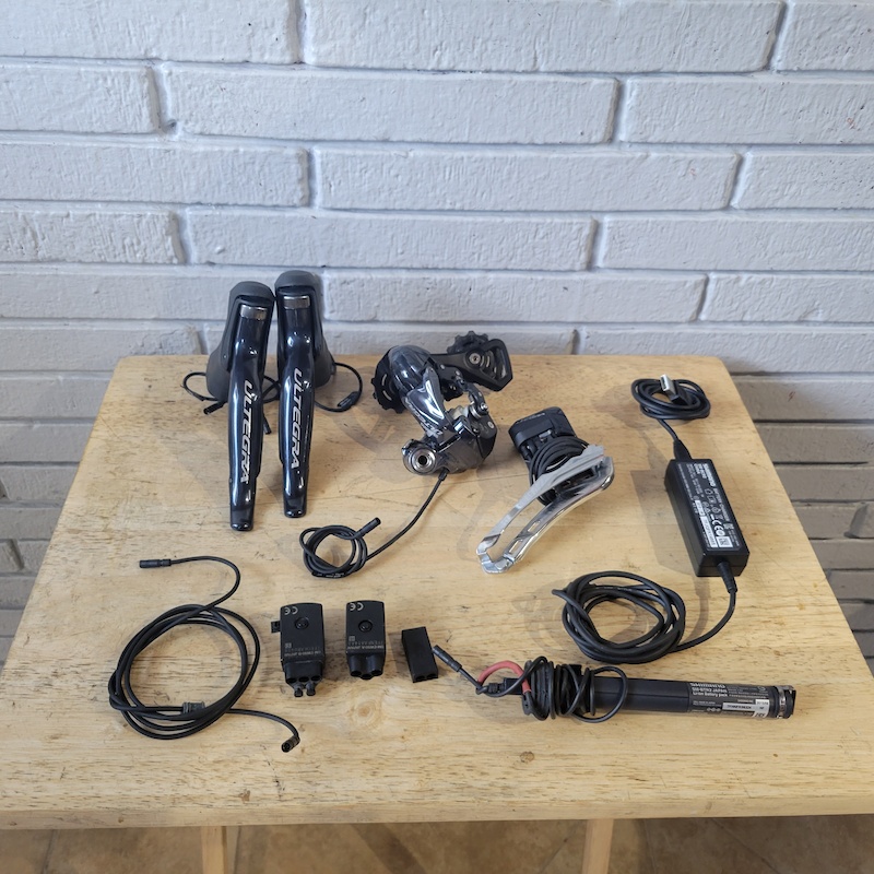 2018 Shimano Ultegra Di2 6870 Groupset For Sale