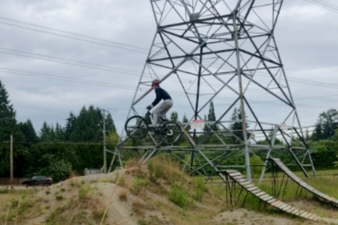 penzer park single black trail Mountain Biking Trail - Langley
