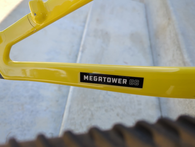 2021 Santa Cruz megatower rear triangle For Sale