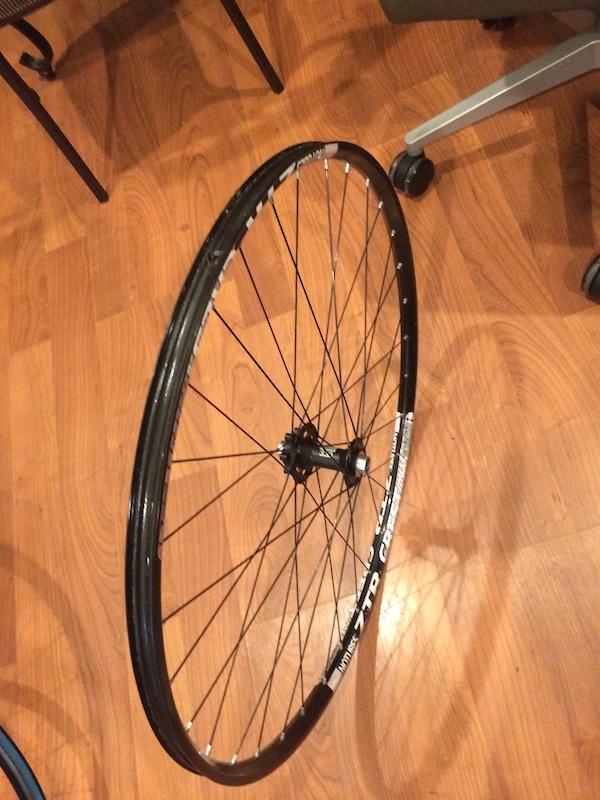 Stans Notubes ZTR Crest Wheel 700c/29 Front For Sale