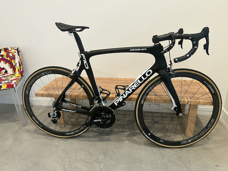 2019 Pinarello Dogma F10 57cm Rim Brake red etap For Sale