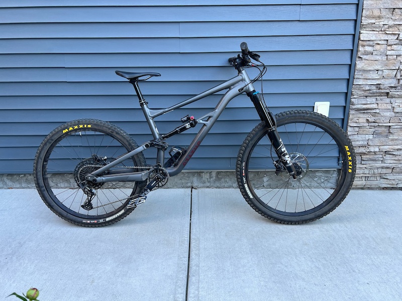 2021 Specialized Status 160 - S5 Size For Sale