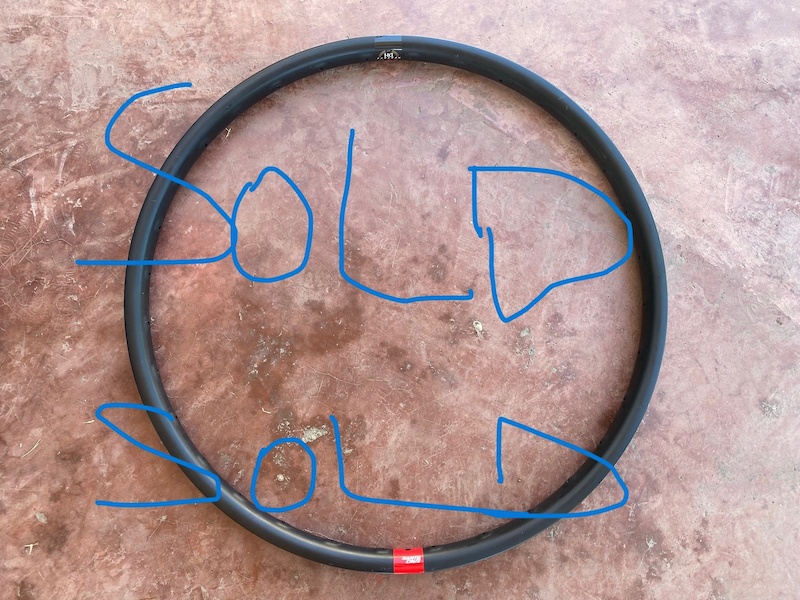 2021 Santa cruz reserve 31 DH hoop For Sale