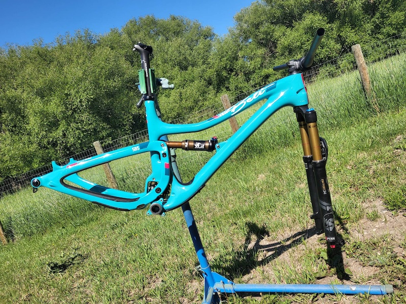 2018 Yeti Beti SB5 TURQ - Small / Frameset with Fork For Sale