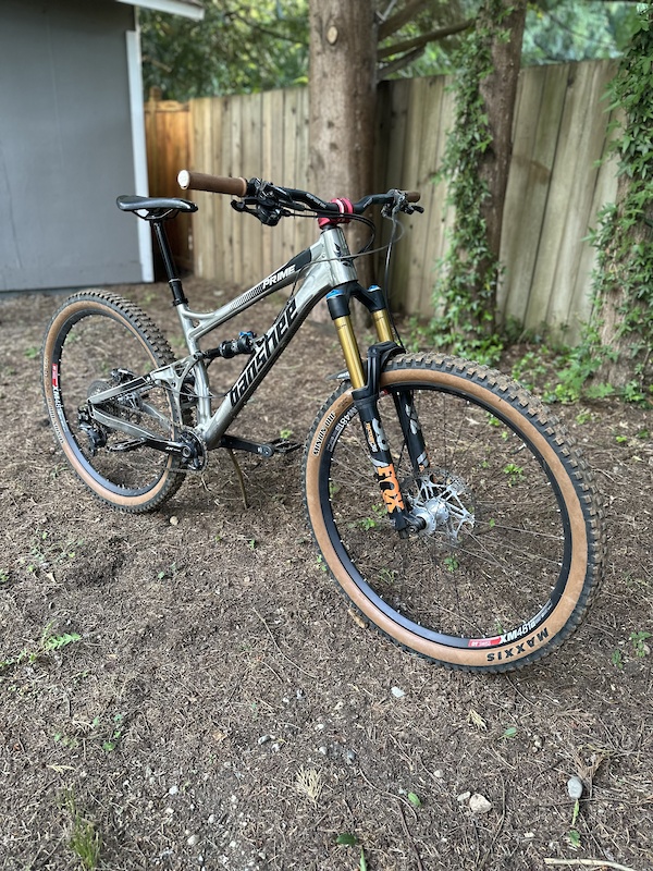 2018 Medium Banshee Prime V2 For Sale