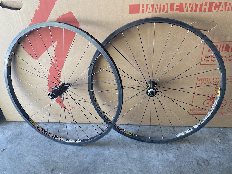 2004 Mavic CrossMax Ceramic braking 26" wheelset For Sale