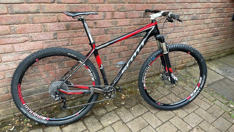 Scott Scale carbon, high spec very light For Sale