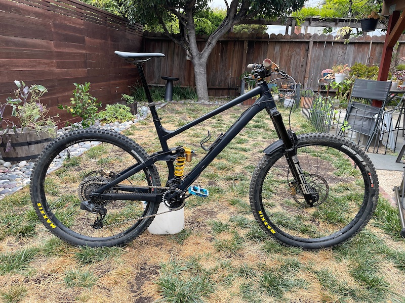2022 Raaw Jibb XL - custom build with extra shock/parts For Sale