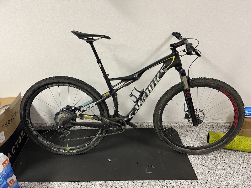2015 Specialized Epic S-Works 25lbs For Sale