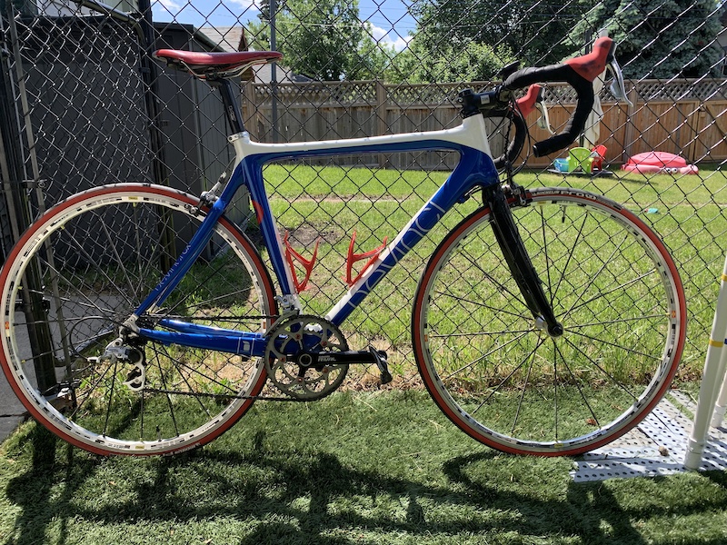 2011 Devinci CX Full Carbon 56cm BIG PRICE DROP For Sale