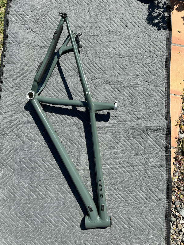 2023 Commencal Meta HT/AM Large Frame For Sale