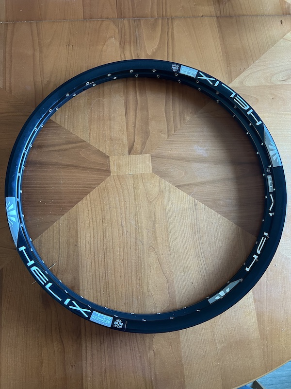 2020 Sunringle Helix TR29 27.5 rims For Sale