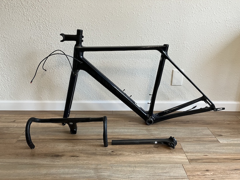 2021 Canyon Ultimate CF SLX Frameset. Medium For Sale