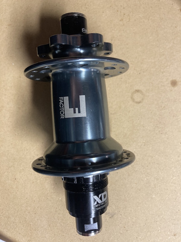 2022 Factor Rear Hub (28) For Sale