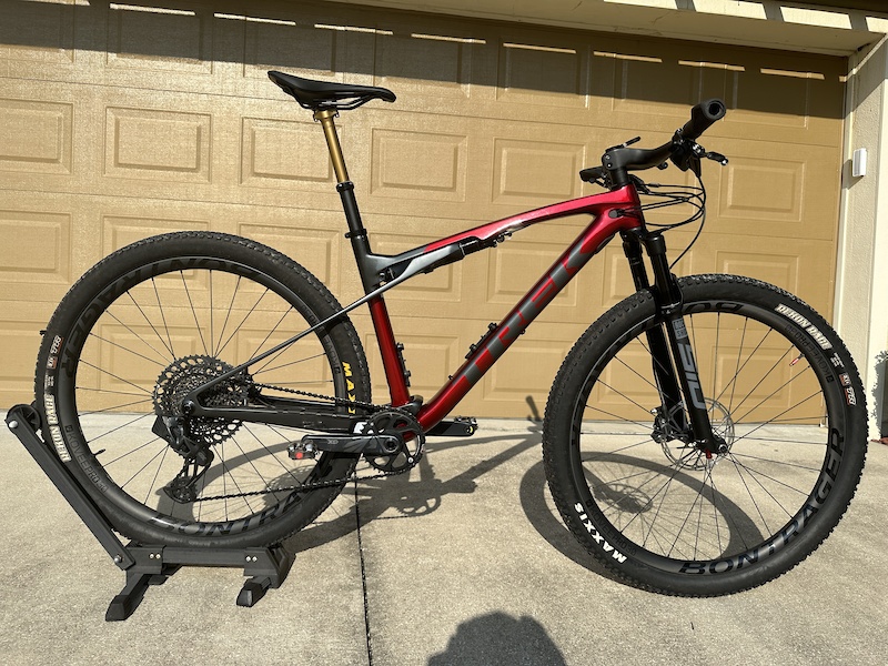 2022 Trek Supercaliber 9.8 AXS For Sale