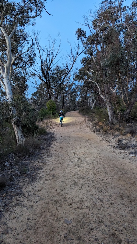 Hanging Rock Fire Trail Multi Trail - | Trailforks