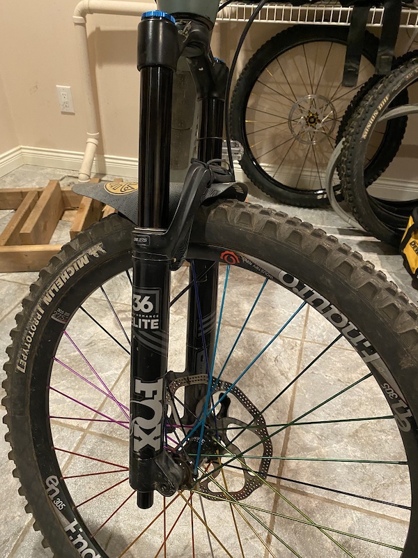 2020 Fox Performance Elite Series 36 FLOAT 27.5 170 GRIP2 For Sale