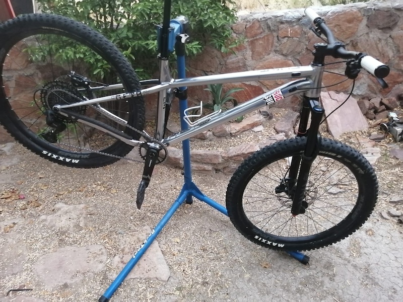 2021 Commencal meta HT essential + XT rear brakes For Sale