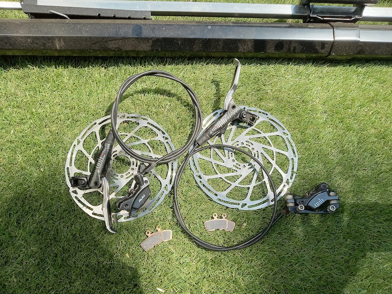 Avid code r with rotors and 2 extra sets of pads For Sale