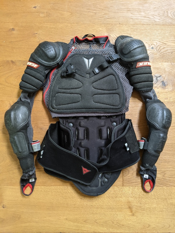 Dainese upper body mtb armor For Sale