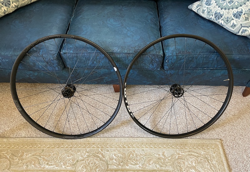 2021 Industry Nine - Hydra - Stans Flow/WTB 29 Wheels For Sale