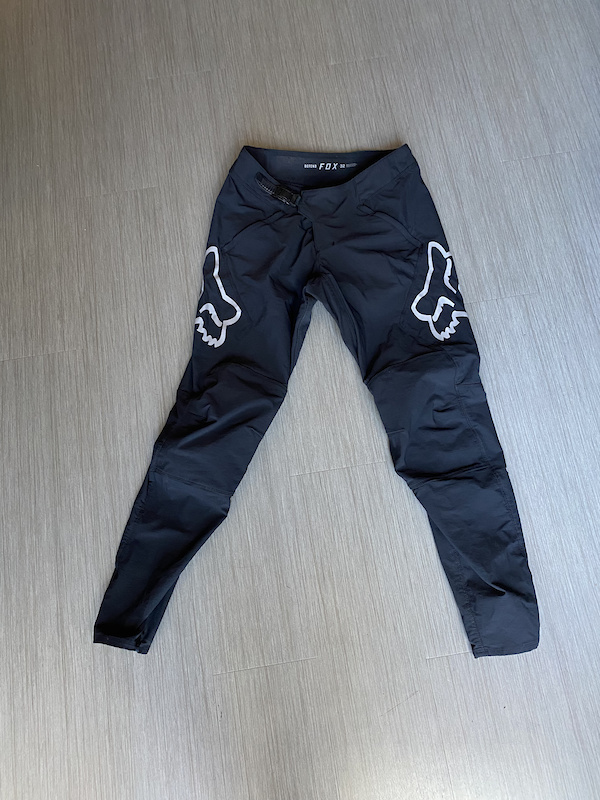 2022 Fox Defend Pants Size 32 For Sale
