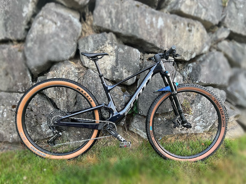 2022 Scott Spark RC Comp - Size Small For Sale