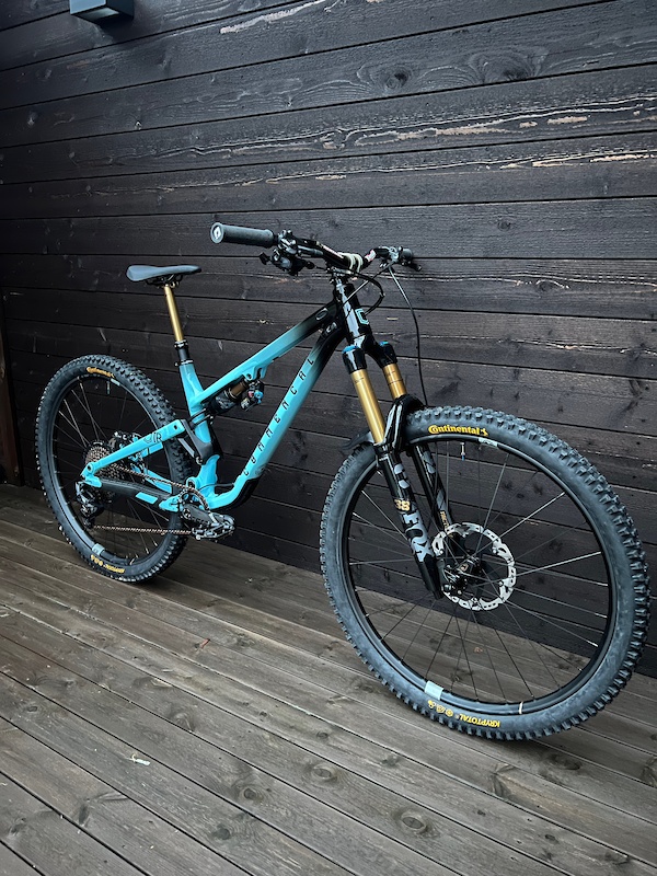 2022 Commencal Meta TR V4 Staff edition For Sale