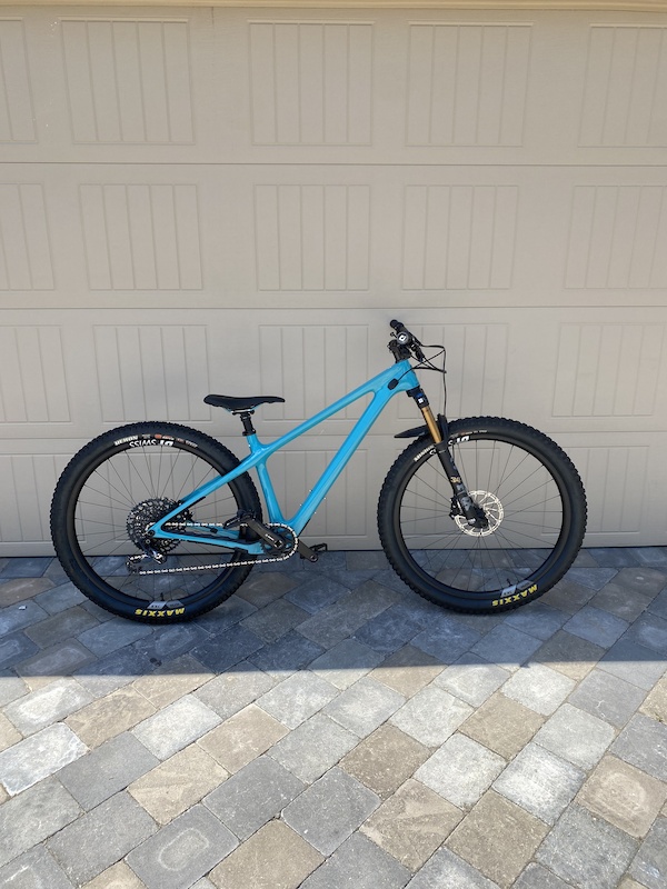 2022 Yeti ARC T2 Medium For Sale