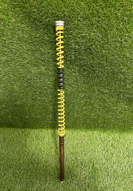 2014 FOX 40 Hybrid Coil/Air Spring Titanium Yellow 26/27.5 For Sale