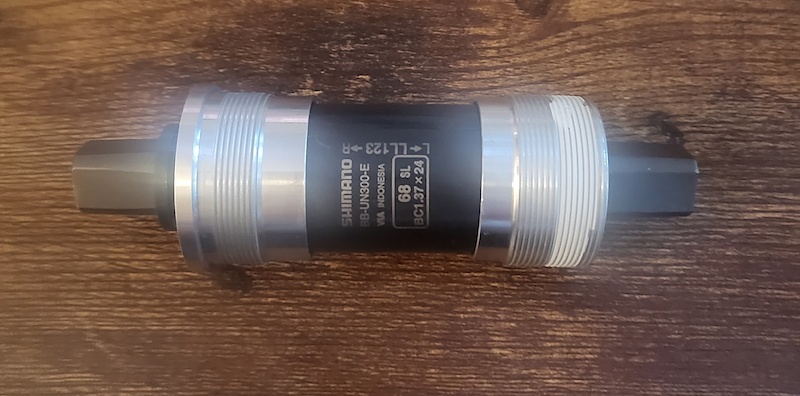 2021 Shimano BB UN300 For Sale