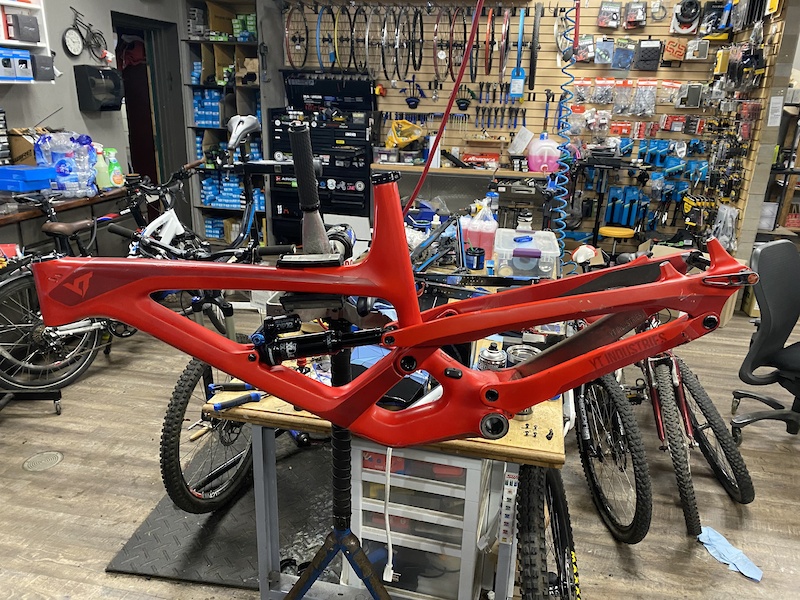 2018 YT Capra CF Pro Blood Red For Sale