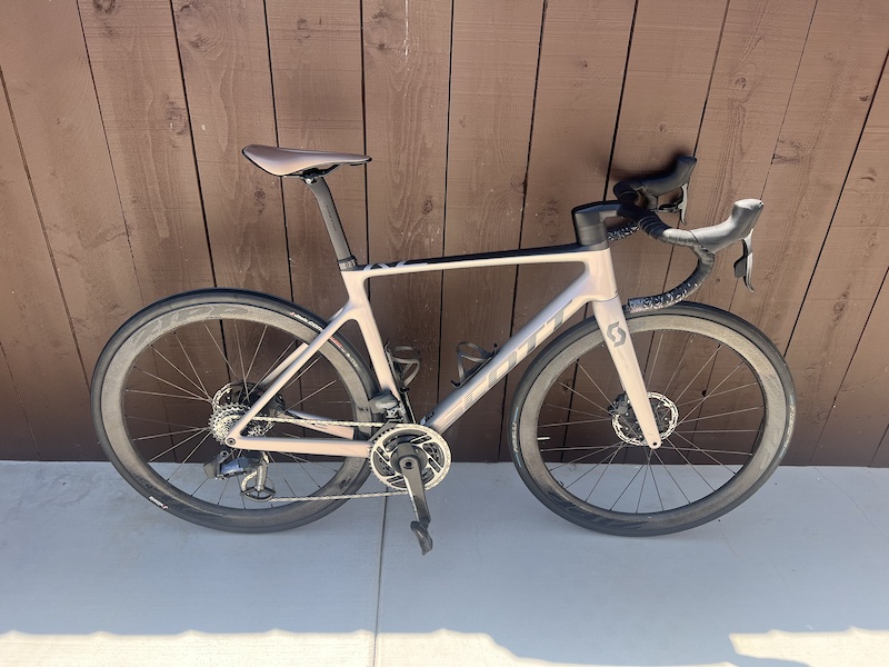2021 Scott Addict RC10 Size 54 For Sale