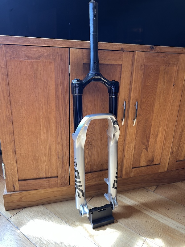 2022 Rock Shox Pike Ultimate Silver 140mm 46mm offset For Sale