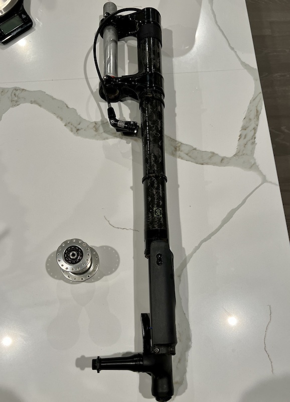 Carbon Lefty XLR + i9 Hub + Project 321 Adapter For Sale