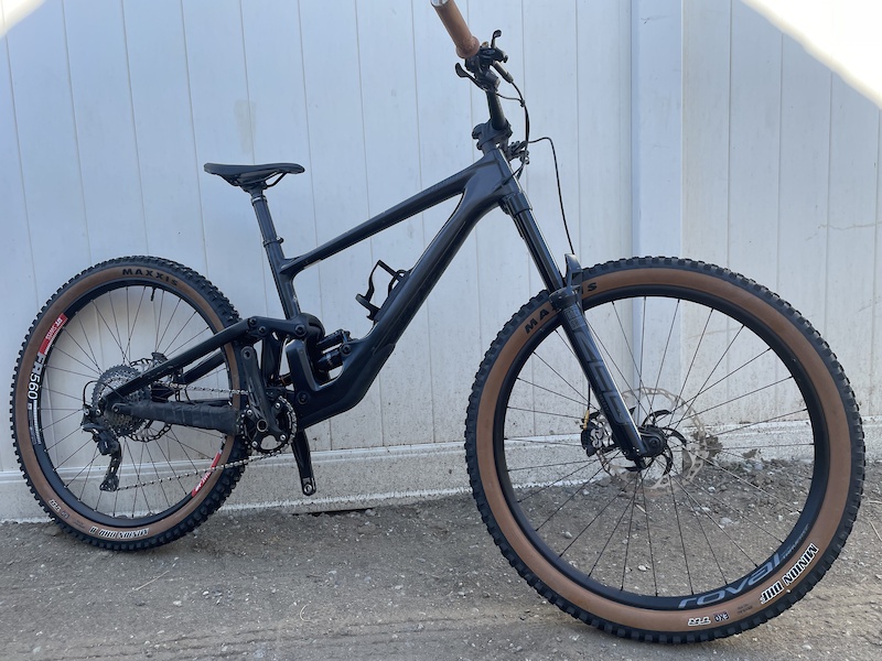 2021 Specialized Enduro Comp custom build For Sale