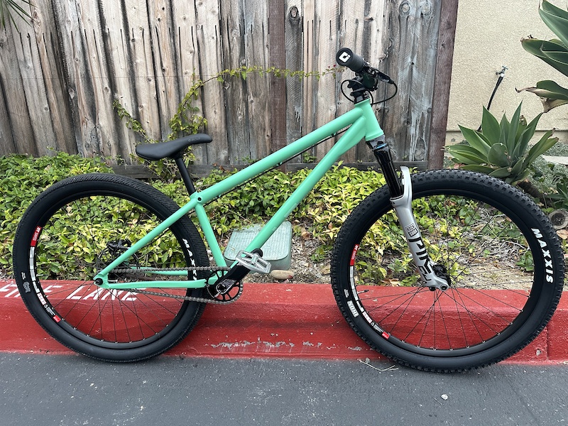 2023 YT Dirt Love Core 2 - Wasabi - size long For Sale